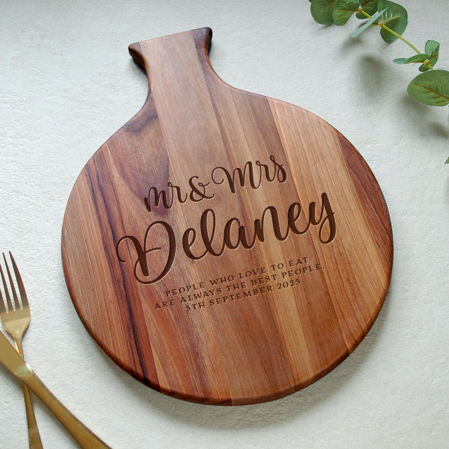 "Mr & Mrs" Chopping board Gift - Make it with Words